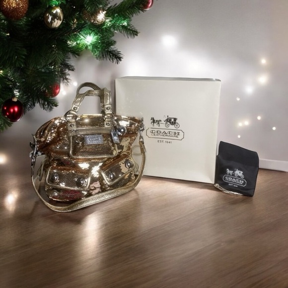 Coach | Bags | Coach Pristine Poppy Limited Edition Gold Sequin ...